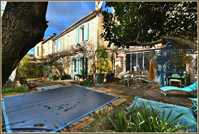 Maison à vendre - Aujargues - 7 pièces - 4 chambres