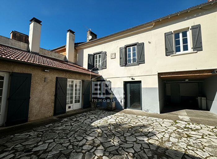 Maison à vendre - Séméac - 5 pièces - 4 chambres