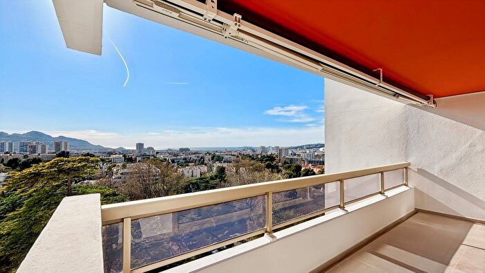 Appartement à louer - Le Cabot, Marseille ème arrondissement - 4 pièces - 3 chambres