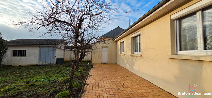 Maison à vendre - Loiron - 5 pièces - 3 chambres