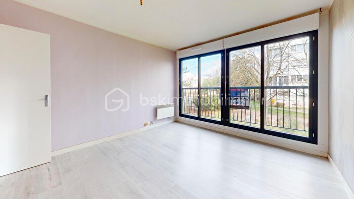 Montargis, Cité, Plateau - Appartement 3 pièces à vendre