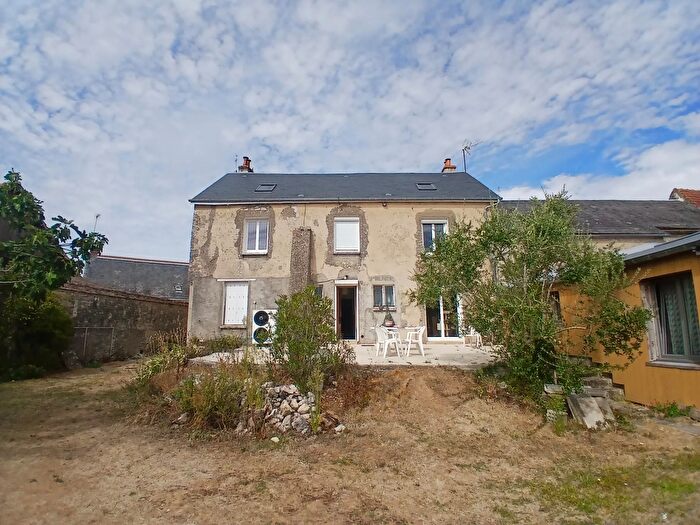 Janville : Maison 7 pièces à vendre