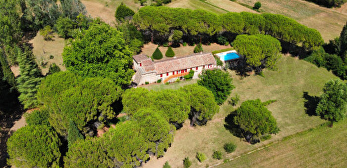 Maison à vendre - Villecroze - 15 pièces - 9 chambres