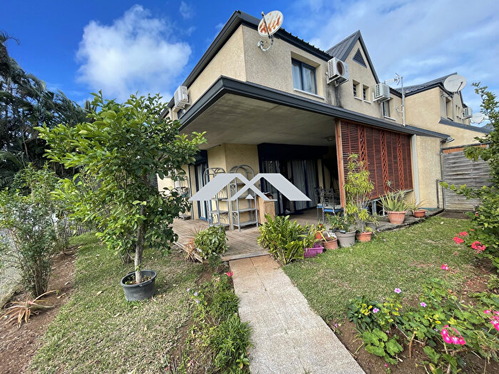 Maison 4 pièces à vendre à Saint-Pierre, Bois d'Olive
