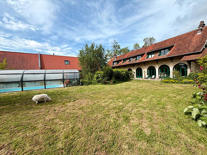 Maison 7 pièces à Ardres, à vendre