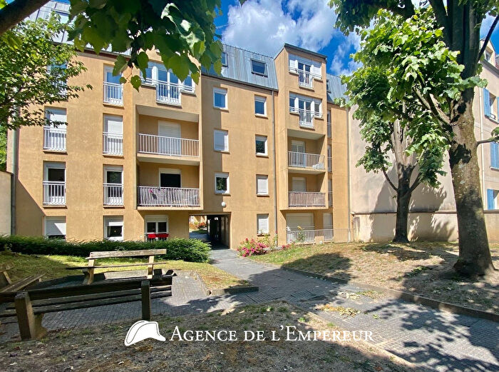 Appartement à vendre - Rueil-Malmaison, Coeur de Ville - 3 pièces - 2 chambres