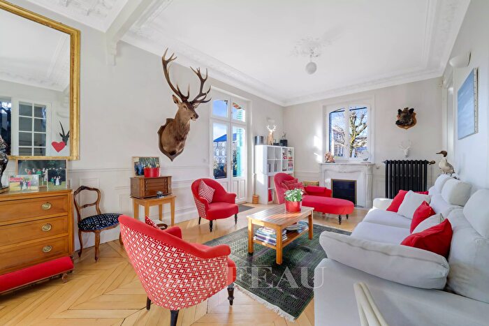 Maison à vendre - Versailles, Clagny Glatigny - 9 pièces - 8 chambres