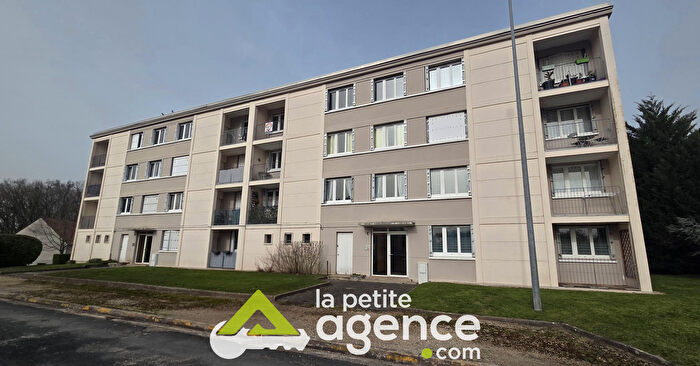 Maison à vendre - Vierzon, Colombier, Cité scolaire - 3 pièces - 2 chambres