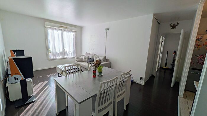 Appartement 3 pièces à vendre - Saint-Denis, Porte de Paris, Stade de France