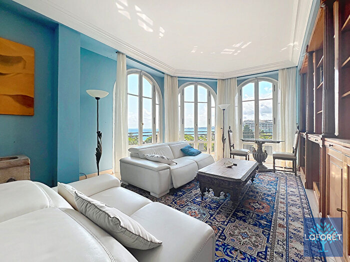 Nice, Centre-ville : Appartement 4 pièces à louer