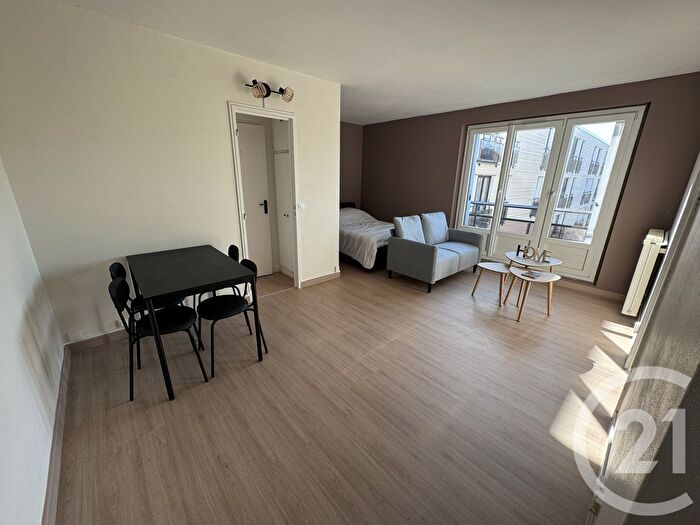 Appartement 1 pièce à louer à LIsle-Adam