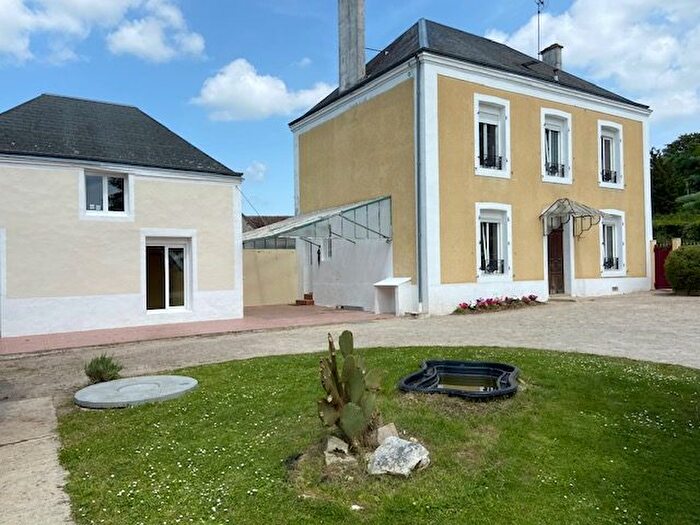 Maison à vendre - Rouessé-Fontaine - 5 pièces