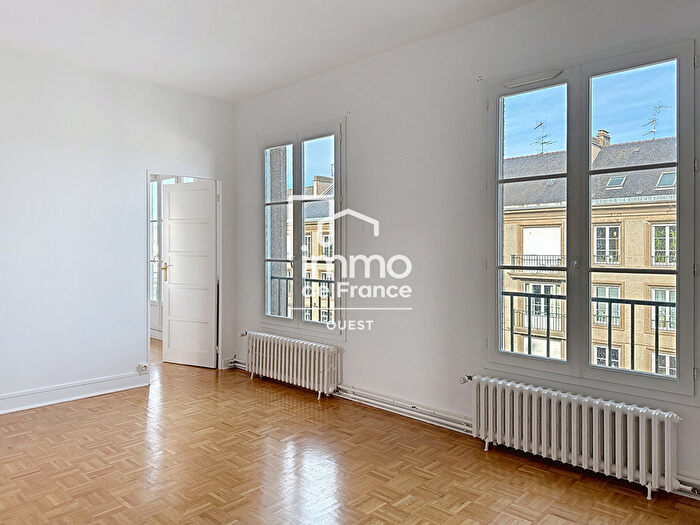 Appartement à louer - Laval, Les Pommeraies - 4 pièces - 3 chambres