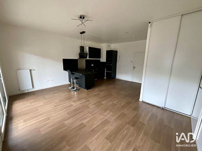 Appartement 2 pièces à louer à Petit Albi, Cergy