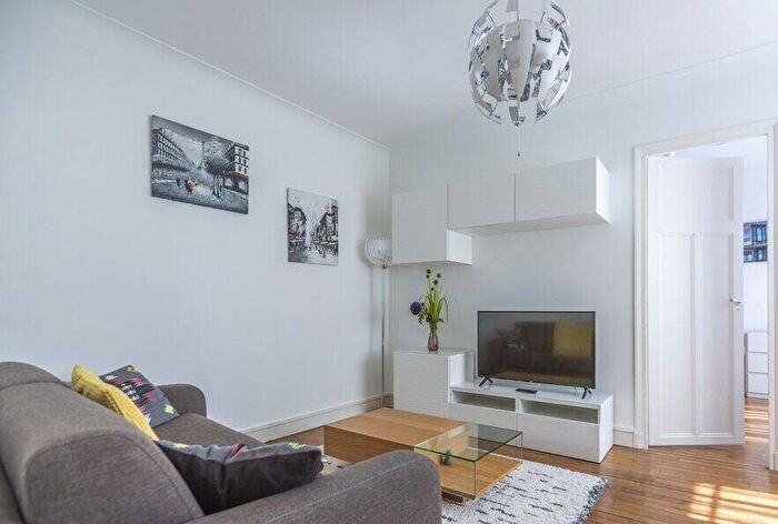 Appartement à louer - Nord-Fango, Bastia - 2 pièces - 1 chambre