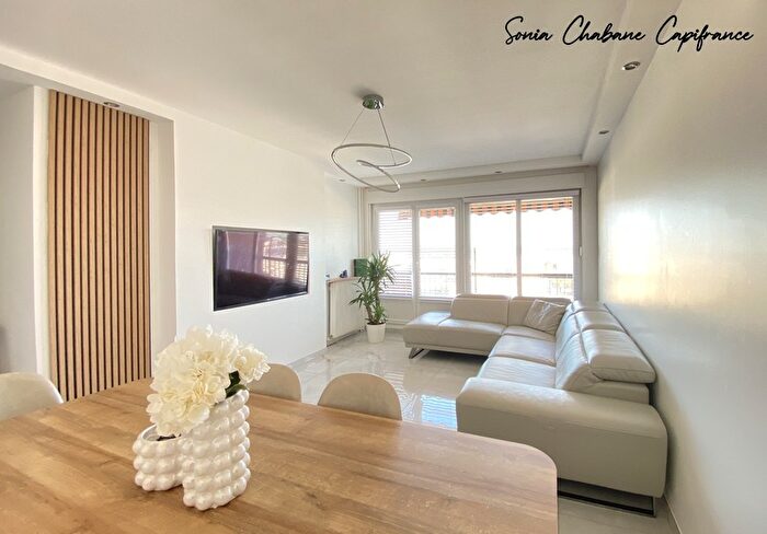 Appartement à vendre - Bron, Eglise - 4 pièces - 3 chambres