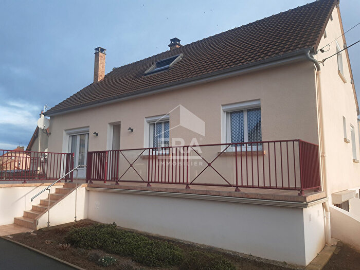 Maison 7 pièces à vendre à Charmes