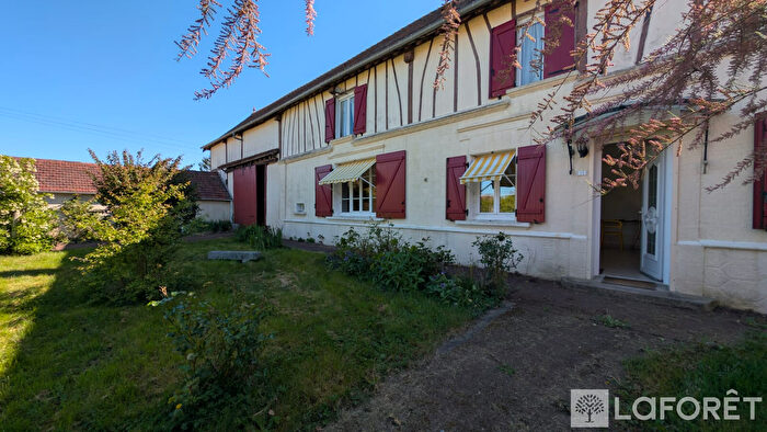 Maison à vendre - Villers-Saint-Barthélemy - 5 pièces - 3 chambres
