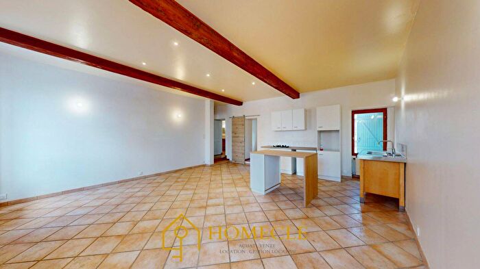 Appartement à louer - Montmerle-sur-Saône - 3 pièces - 2 chambres