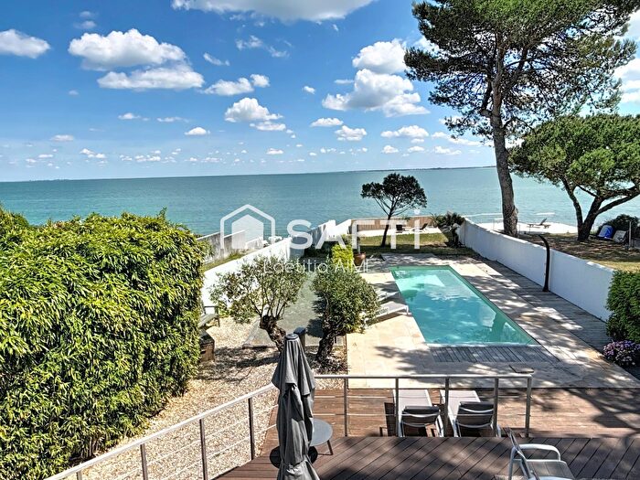 La Flotte : Maison 6 pièces à vendre