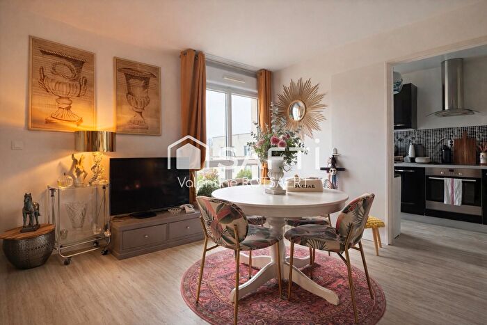 Appartement à vendre - Compiègne, Centre-ville - 2 pièces - 1 chambre