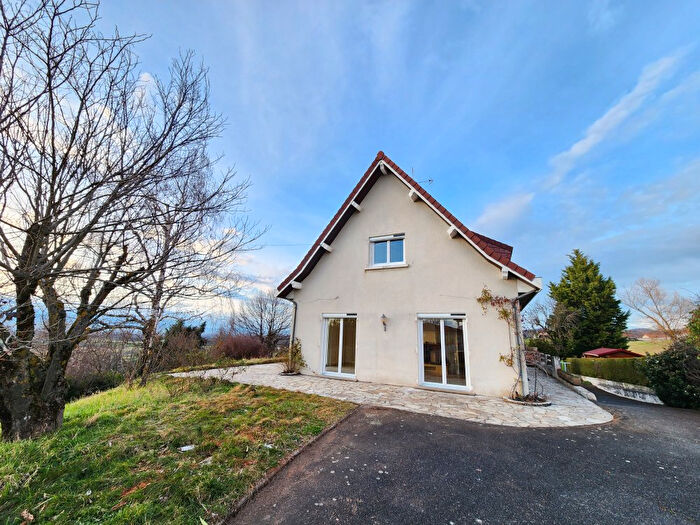 Maison à vendre - Saint-Galmier - 6 pièces - 5 chambres