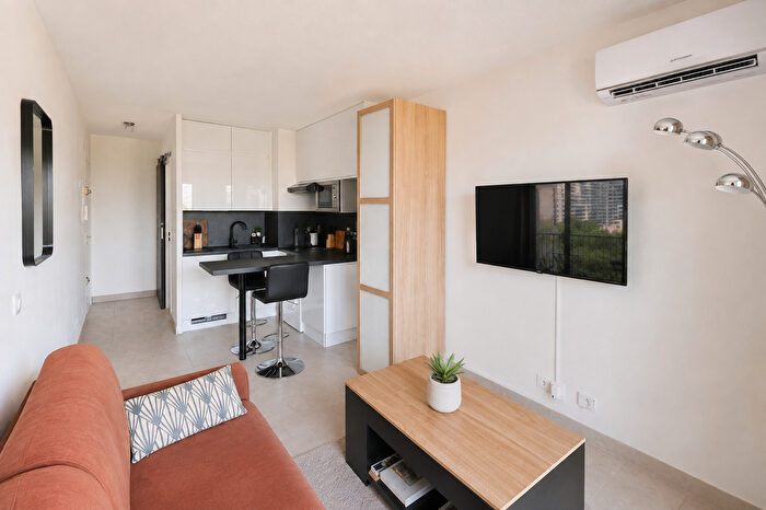 Mandelieu-la-Napoule, La Napoule : Appartement 1 pièce à louer
