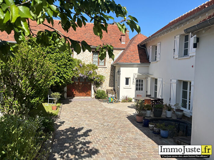 Maison 7 pièces à vendre - Auffargis