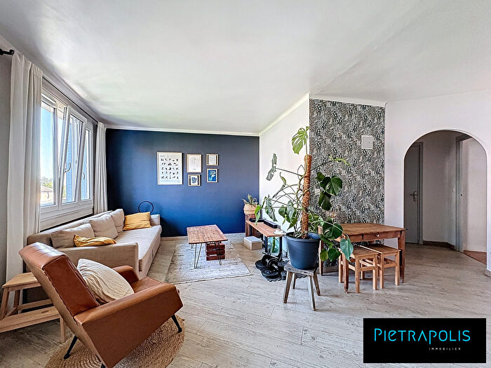 Appartement à vendre - Lyon e , Croix Rousse Est - 2 pièces - 1 chambre