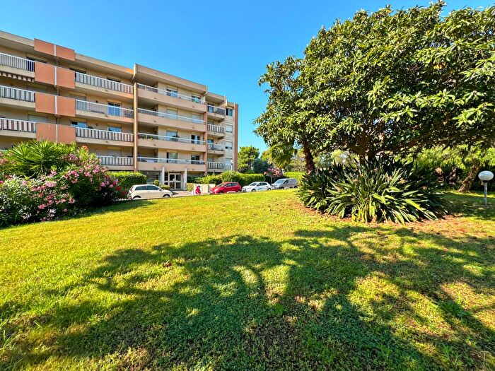 Antibes, Rastines, Super Antibes, Laval, La Fontonne - Appartement 3 pièces à louer