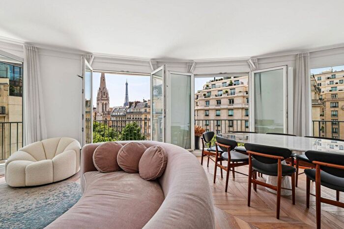Appartement 5 pièces à Triangle d'Or, Paris 8ème arrondissement, à louer