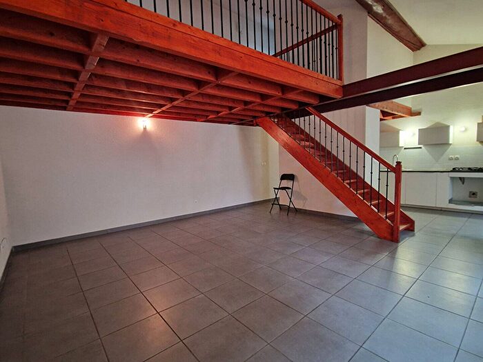 Appartement à louer - Jacquard, Saint-Étienne - 2 pièces - 1 chambre