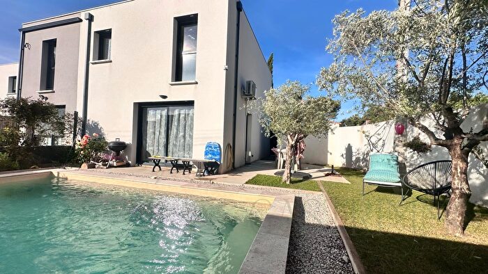 Maison 5 pièces à vendre à Castries
