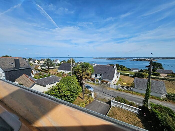 Maison à vendre - Roscanvel - 5 pièces - 3 chambres