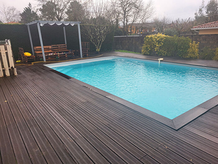 Maison à vendre - Blanquefort, Caychac - 5 pièces - 4 chambres