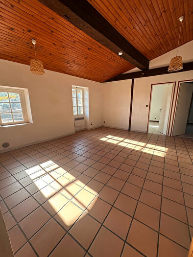 Appartement à louer - Limoux - 3 pièces - 2 chambres