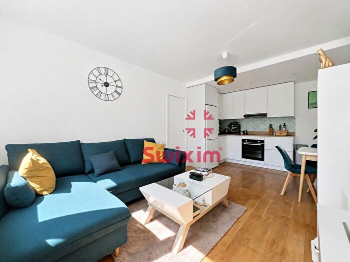 Appartement 3 pièces à Paris 10ème, Canal Saint-Martin, Jemmapes, à vendre