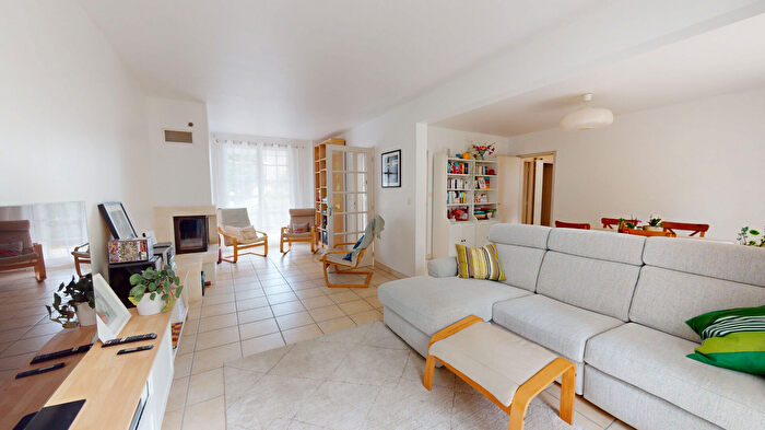 Breuillet : Maison 6 pièces à vendre