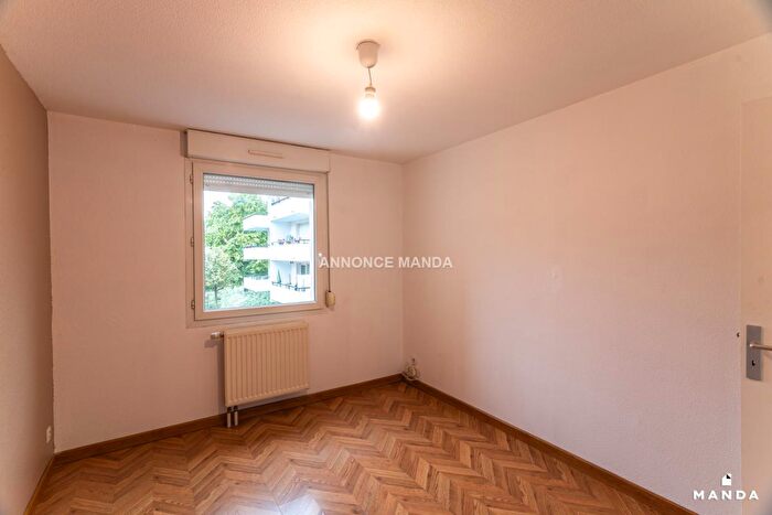 Appartement 4 pièces à Strasbourg, Poteries, Clos des Ecrivains, à louer