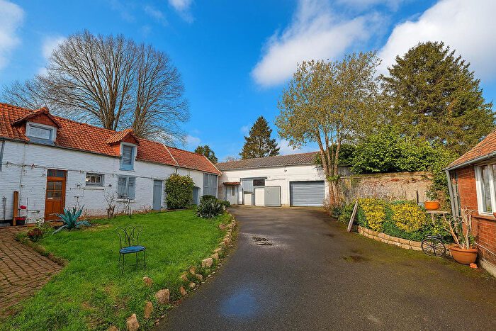 Maison à vendre - Carvin, Eglissières - 10 pièces - 5 chambres