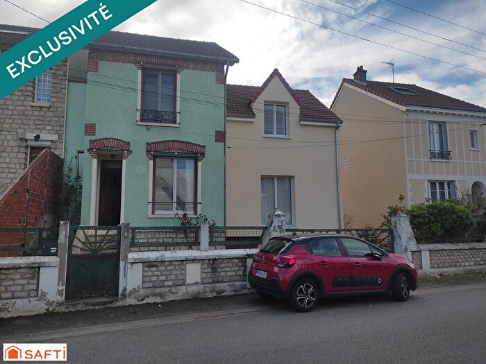 Maison à vendre - Mantes-la-Jolie, Gassicourt - 7 pièces - 4 chambres