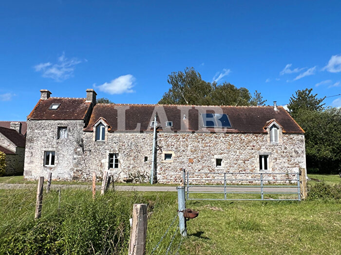 Maison 5 pièces à Avoine, à vendre