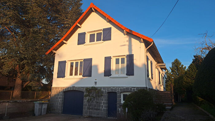 Maison à vendre - Pont-du-Château - 7 pièces - 6 chambres