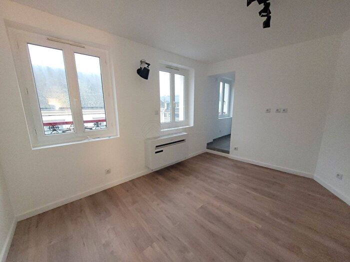 Appartement 1 pièce à Saint-Valery-en-Caux, à louer