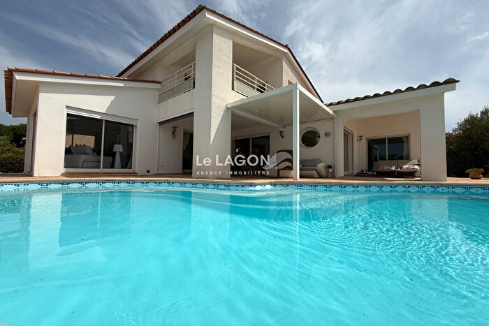 Saint-Cyprien : Maison 5 pièces à vendre