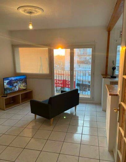 Village, Le Mée-sur-Seine : Appartement 2 pièces à louer