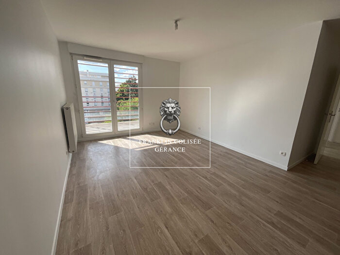 Appartement 3 pièces à Le Blanc-Mesnil, à vendre