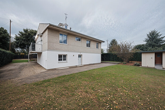 Maison à vendre - Noisy-le-Grand, Sud - 5 pièces - 3 chambres