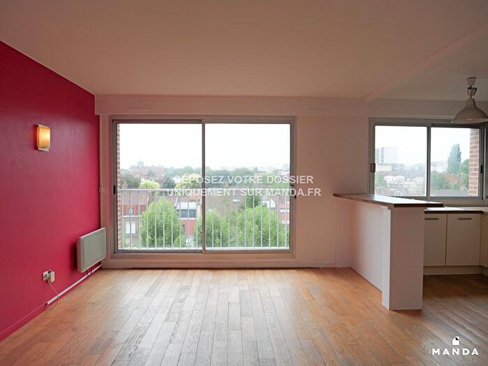 Marcq-en-Barul, Buisson, May-Four, Pellevoisin : Appartement 2 pièces à louer