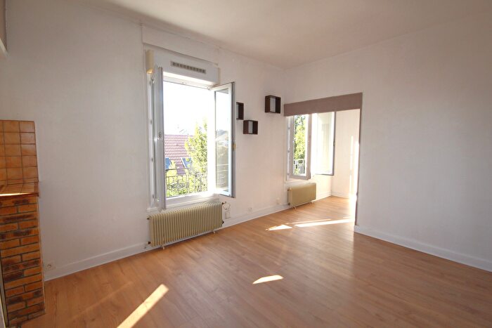 Appartement 1 pièce à Vélizy-Villacoublay, Le Clos, à vendre